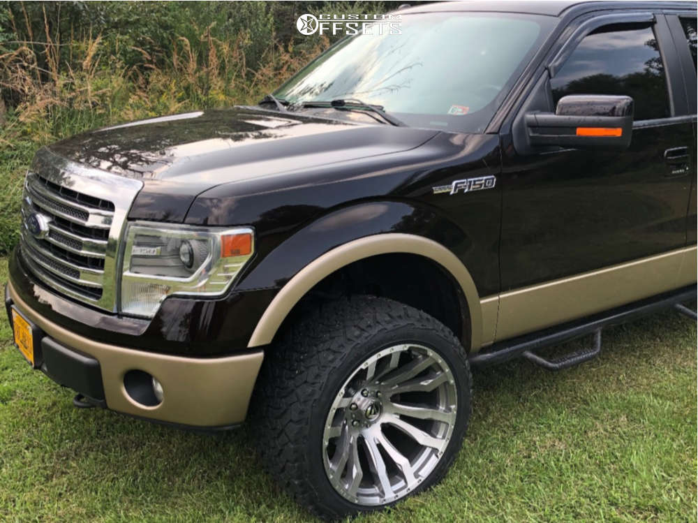 2013 Ford F-150 with 22x12 -44 Fuel Blitz and 33/12.5R22 Venom Power ...