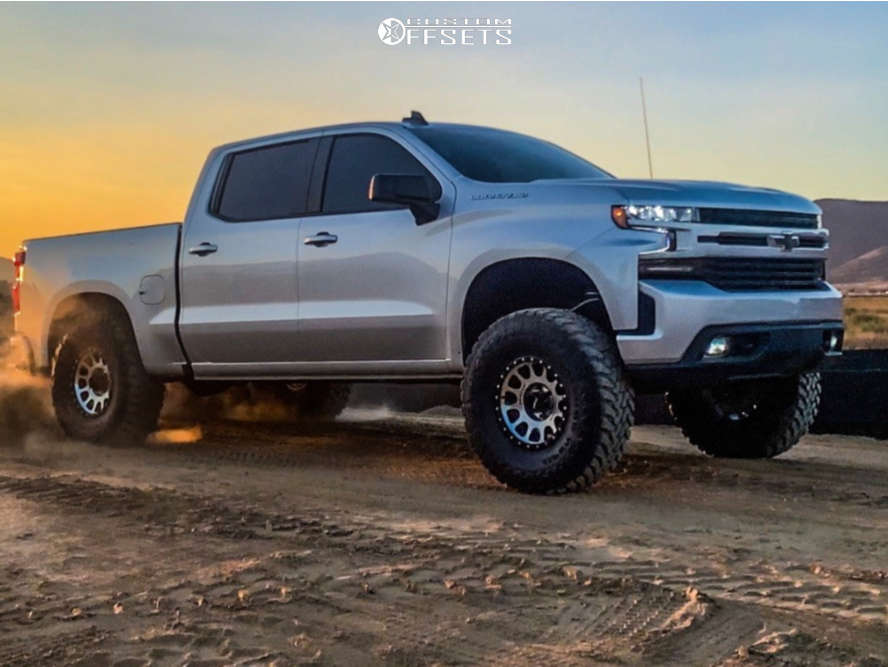 2020 Chevrolet Silverado 1500 with 17x9 0 Method Nv and 37/12.5R17 Toyo ...