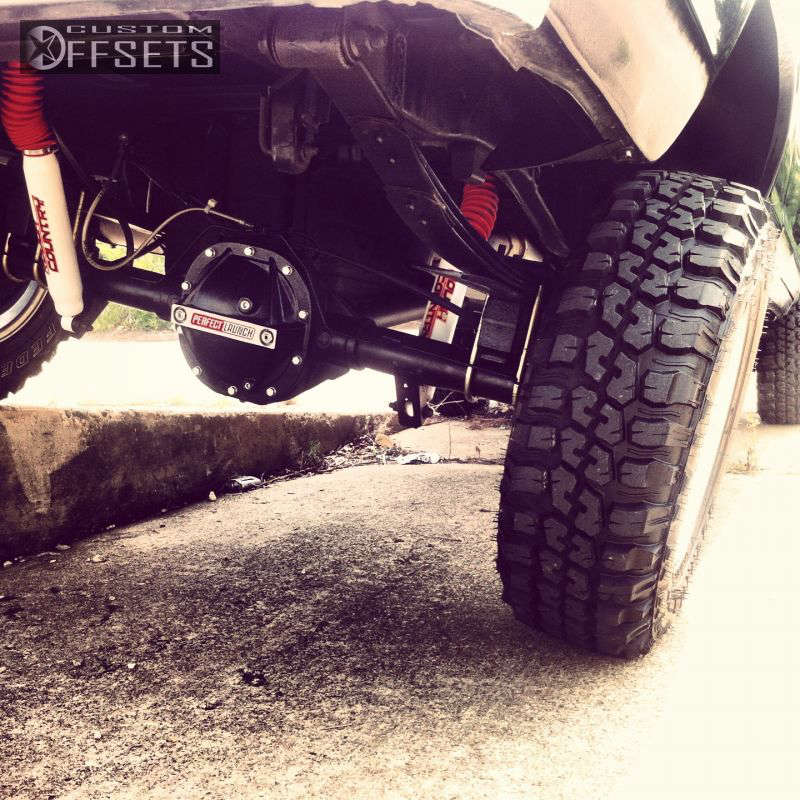 1991 Ford Ranger with 15x8 -19 Pacer LT and 275/65R15 Federal Couragia ...