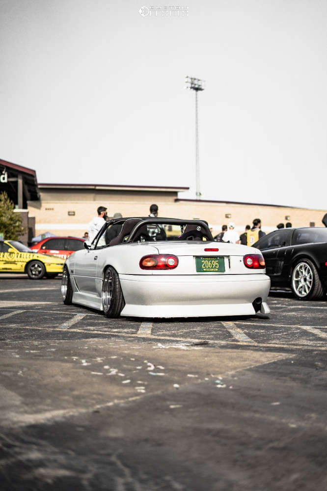 1996 Mazda Miata with 16x8 15 Klutch Sl2 and 195/40R16 Federal ...