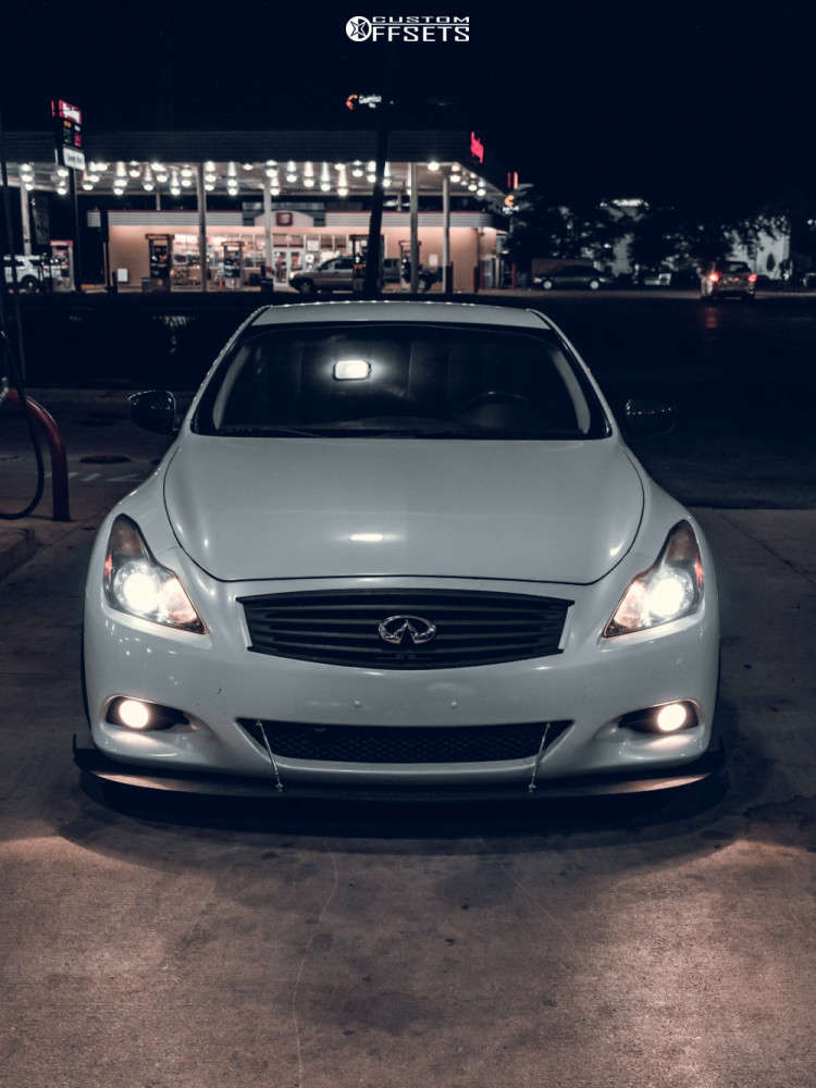 2011 INFINITI G37 with 18x10.5 15 Aodhan Ds06 and 255/40R18 Nankang Ns-25 and Coilovers | Custom ...