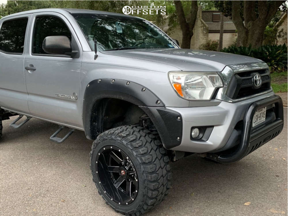 2014 Toyota Tacoma with 20x12 -44 Ballistic Rage and 33/12.5R20 ...
