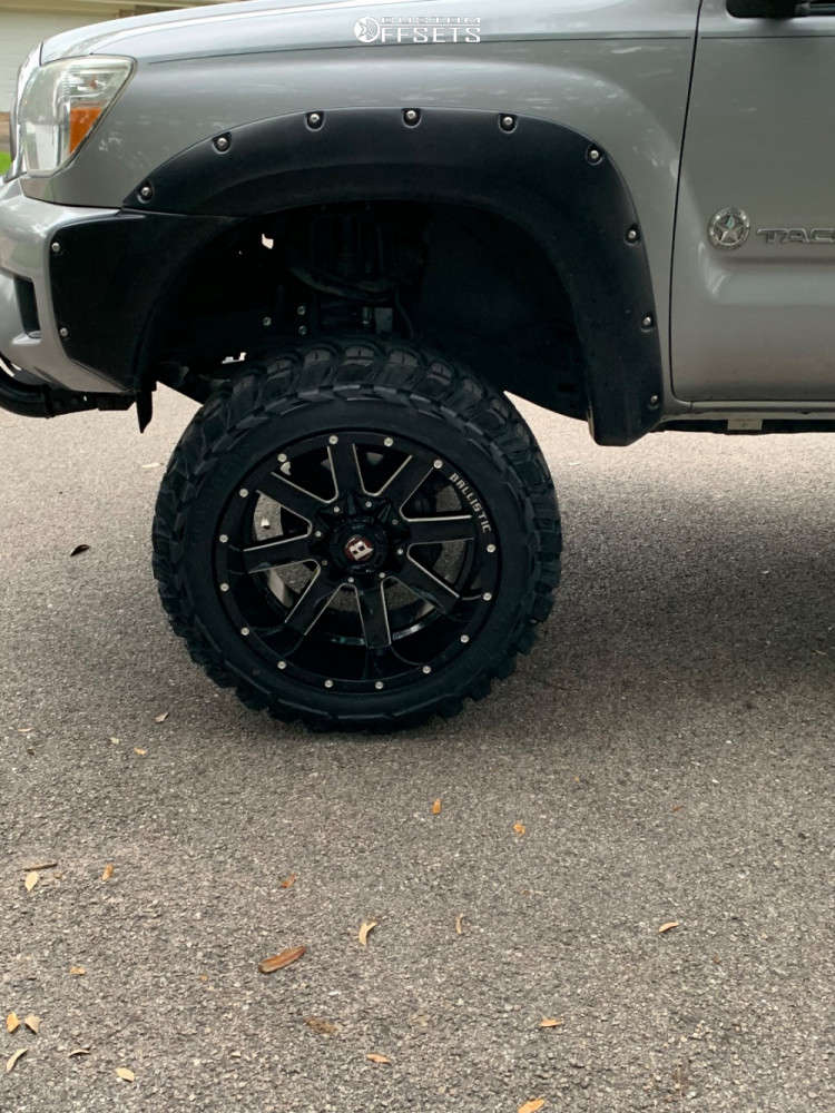 2014 Toyota Tacoma with 20x12 -44 Ballistic Rage and 33/12.5R20 ...
