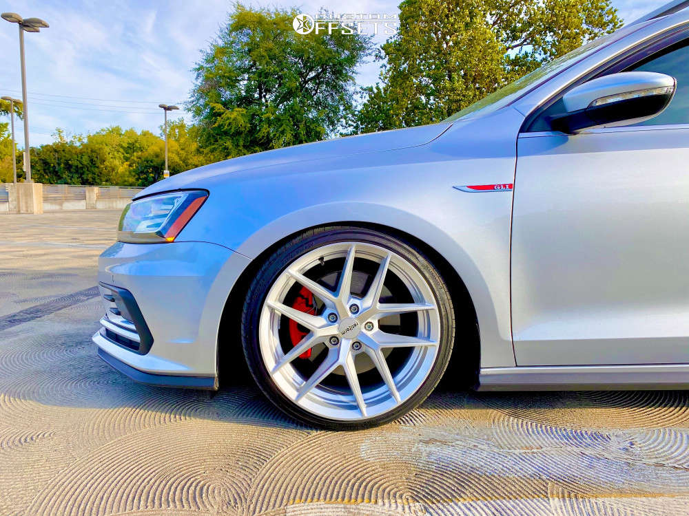 2016 Volkswagen Jetta with 18x8.5 45 Rotiform Flg and 215/35R18 Kumho ...