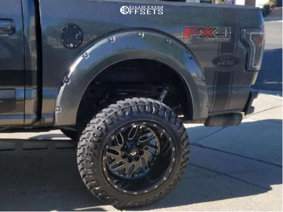 2015 Ford F-150 with 22x14 -75 Fuel Triton D581 and 37/13.5R22 Atturo ...