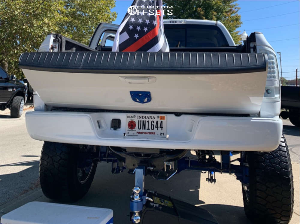 2007 Dodge Ram 1500 with 20x12 -44 Vision Bomb and 37/12.5R20 AMP Mud ...