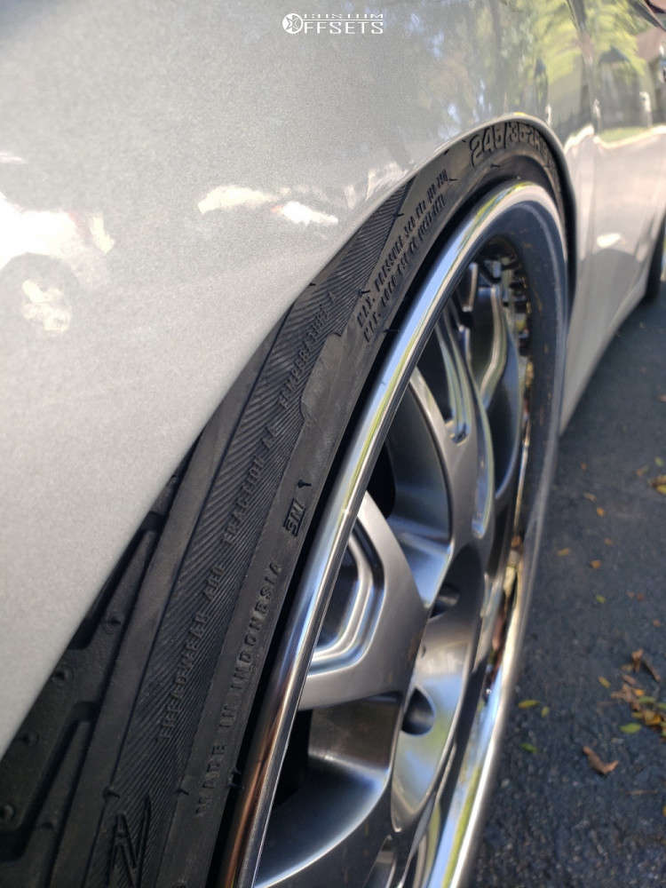 2016 Nissan Altima with 19x9.5 25 Privat Rennstadt and 245/35R19 ...