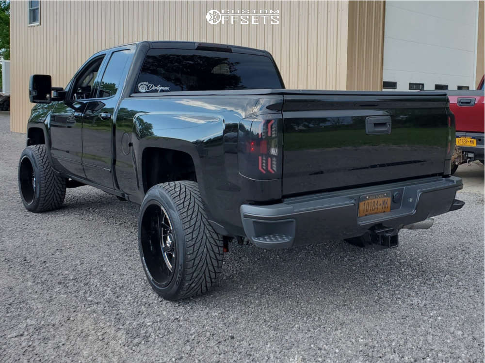 2016 Chevrolet Silverado 2500 HD with 22x12 -44 Dropstars 655bm and 305 ...