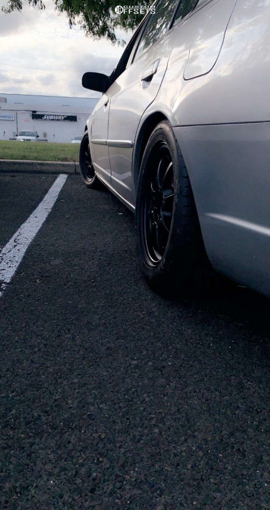 2002 Honda Civic with 15x6.5 40 Konig Helium and 205/50R15 Nitto Neo ...