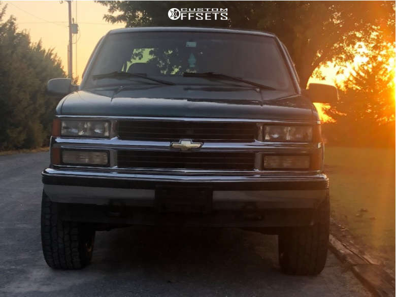 1997 Chevrolet C1500 with 17x9 0 Ballistic Razorback and 285/70R17 ...