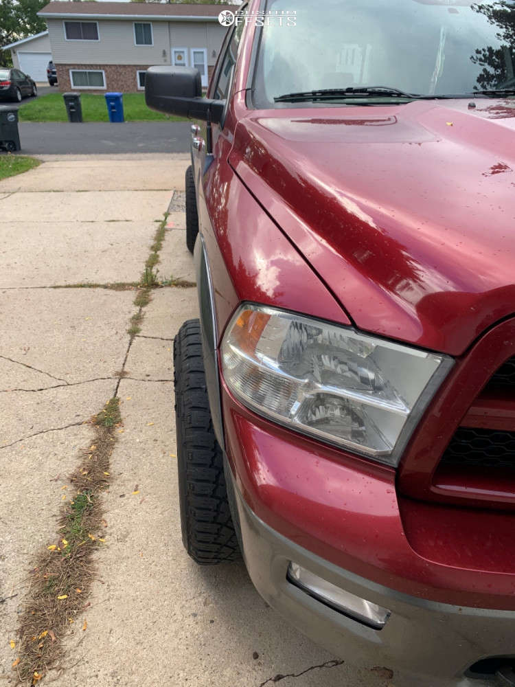 2012 Ram 1500 with 20x12 -44 Raceline Twist and 33/12.5R20 Suretrac ...
