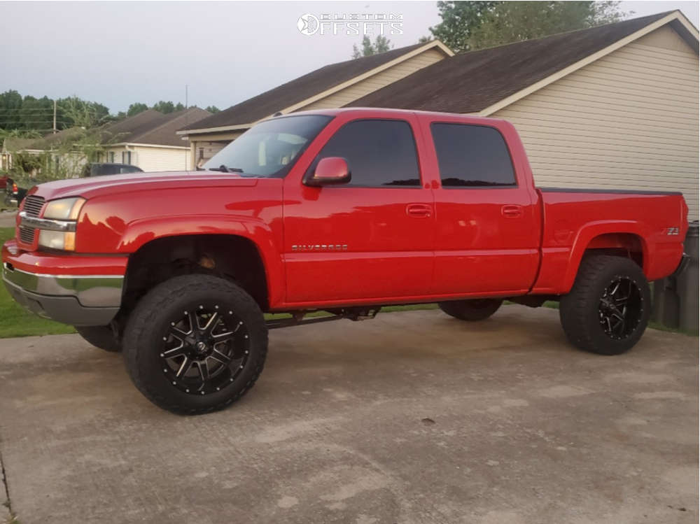 2005 Chevrolet Silverado 1500 Classic with 20x12 -44 Fuel Maverick and ...