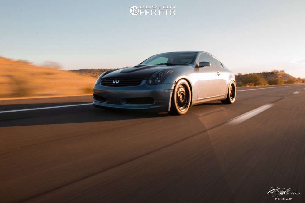 2005 INFINITI G35 with 18x8.5 35 Aodhan Ah02 and 245/40R18 Nitto Nt555 ...