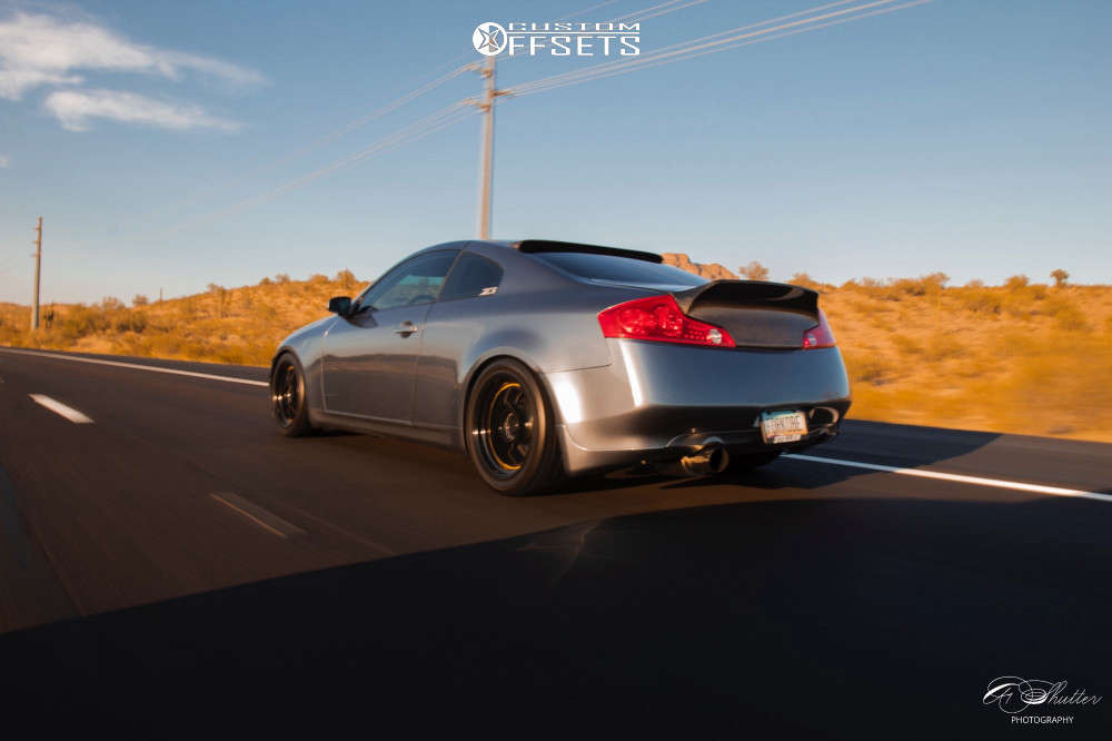 2005 INFINITI G35 with 18x8.5 35 Aodhan Ah02 and 245/40R18 Nitto Nt555 ...