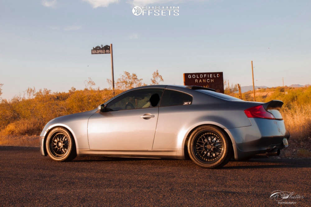 2005 INFINITI G35 with 18x8.5 35 Aodhan Ah02 and 245/40R18 Nitto Nt555 ...