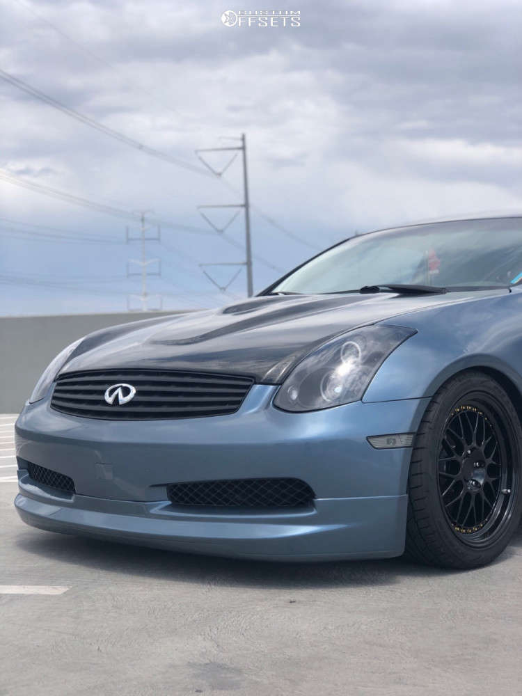 2005 INFINITI G35 with 18x8.5 35 Aodhan Ah02 and 245/40R18 Nitto Nt555 ...