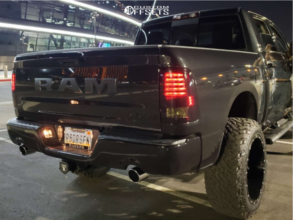 2018 Ram 1500 with 22x12 -40 Fuel Cleaver and 35/12.5R22 Fuel Gripper M ...