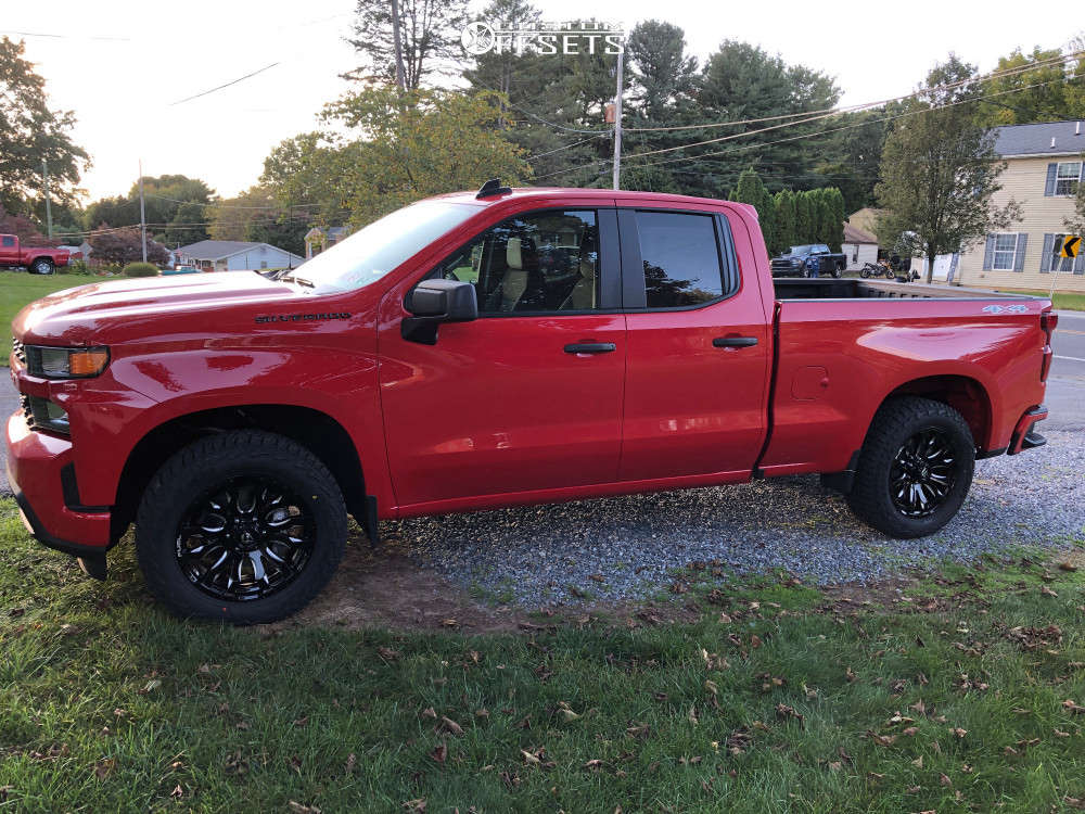 2020 Chevrolet Silverado 1500 with 20x9 20 Fuel Blitz and 275/60R20 ...