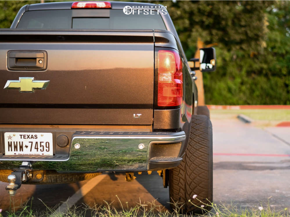 2015 Chevrolet C1500 with 20x12 -44 Hardrock Crusher and 305/50R20 ...
