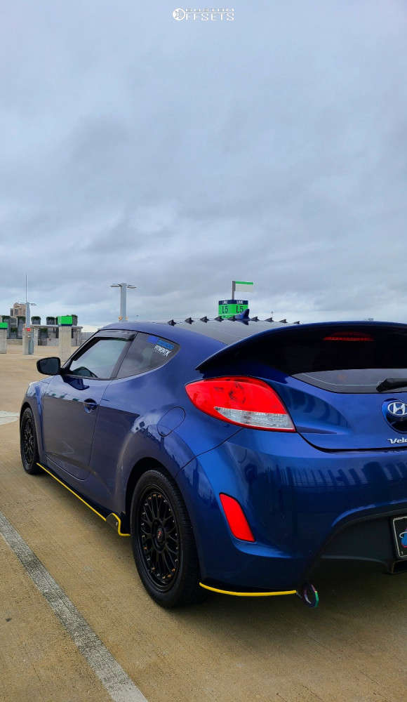 2017 Hyundai Veloster with 17x7 38 XXR 521 and 215/45R17 Nankang NS-20 ...