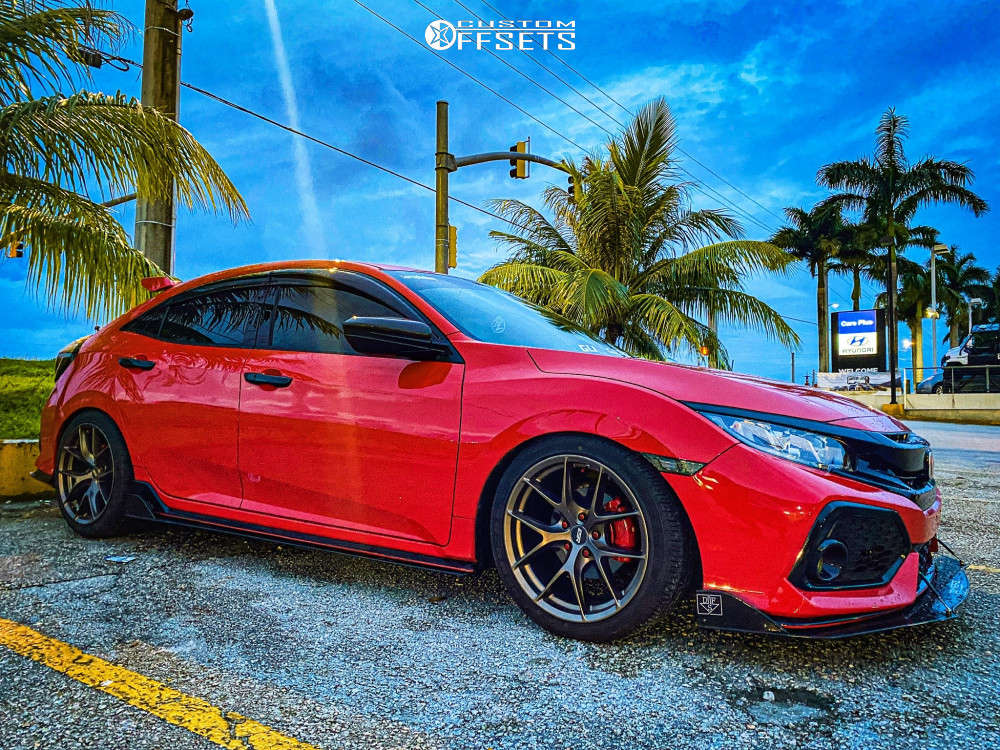 2018 Honda Civic with 18x8.5 30 ESR Rf2 and 235/40R18 Federal Formoza ...