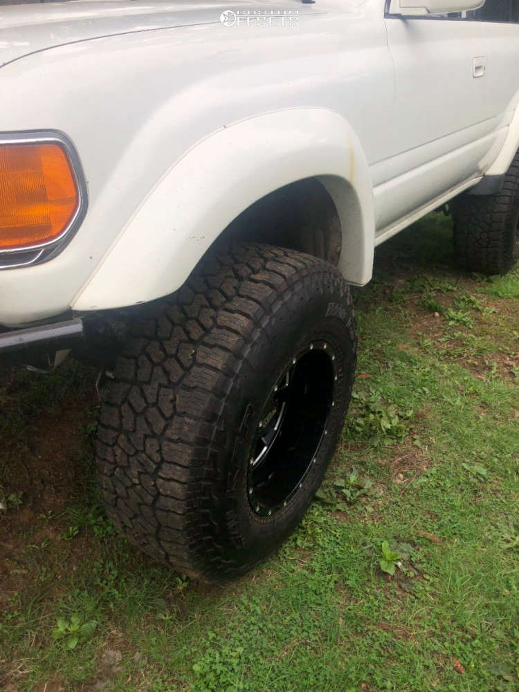 1995 Toyota Land Cruiser with 18x12 -44 Moto Metal Mo962 and 37/12.5R18 ...