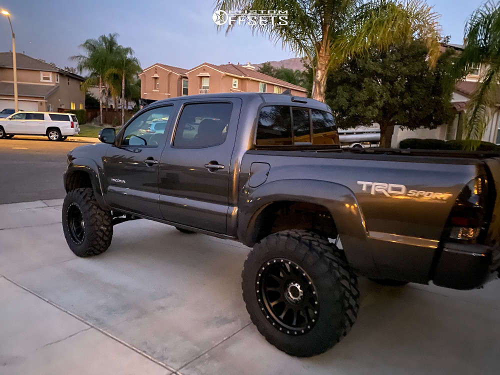 2015 Toyota Tacoma with 20x10 -24 Method Nv and 35/12.5R20 Fuel Gripper ...