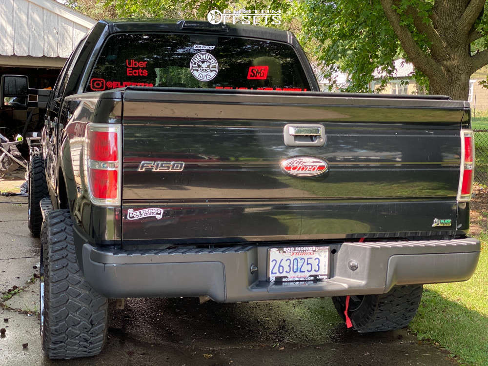 2010 Ford F-150 with 20x12 -45 Fuel Sledge and 33/12.5R20 Firestone ...