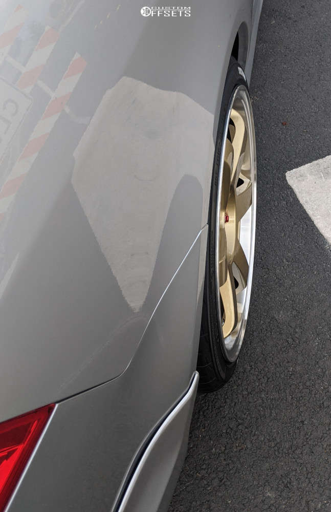 2005 Acura RSX with 18x8.5 44 Rota Grid and 225/35R18 Yokohama Advan Fleva V701 and Coilovers ...