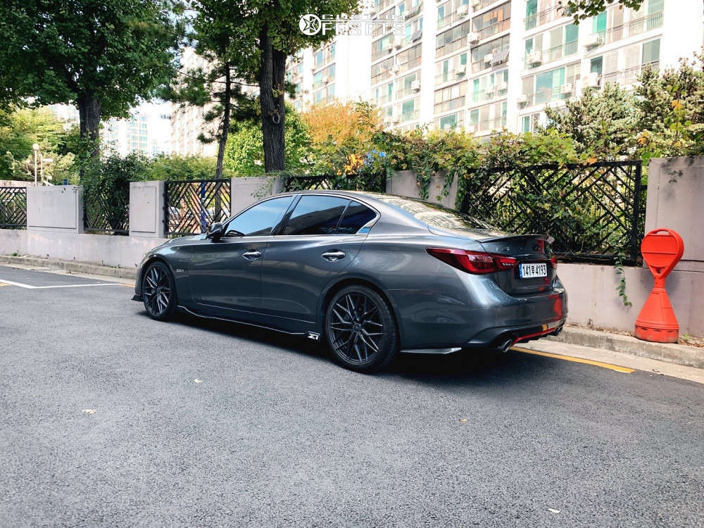2020 INFINITI Q50 with 19x8.5 40 305 Forged FT107 and 245/40R19 Dunlop ...