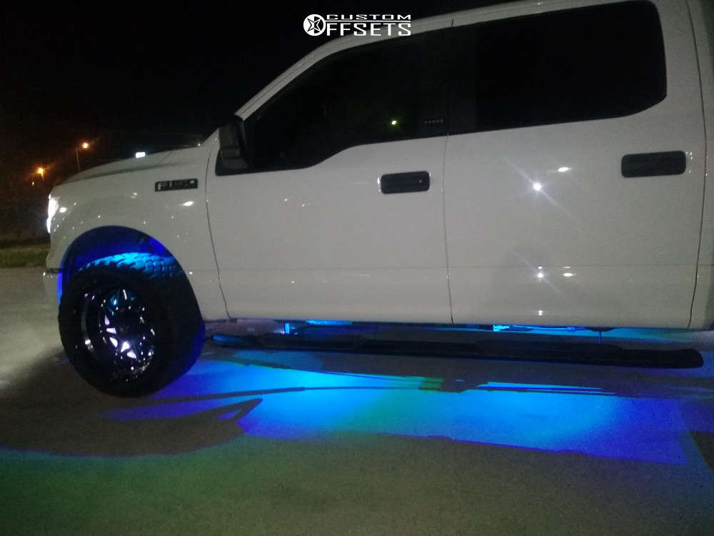 2017 Ford F-150 with 22x12 -44 Dropstars 657bm and 33/12.5R22 Atlas ...