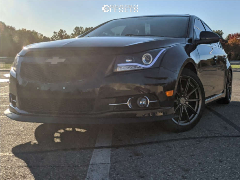 2014 Chevrolet Cruze with 18x8 40 Petrol P4b and 225/45R18 Starfire ...