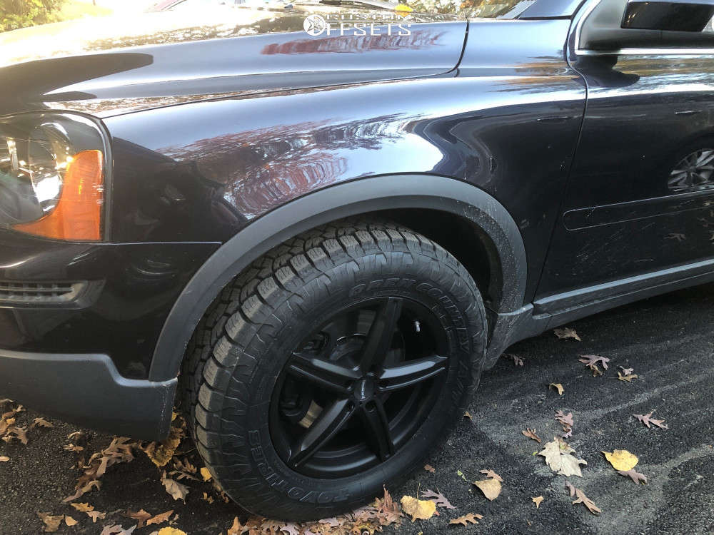 2007 Volvo XC90 with 17x7 38 Vision Boost and 245/65R17 Toyo Tires Open ...