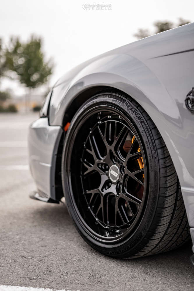 2003 Ford Mustang with 18x9.5 22 ESR Cs11 and 255/35R18 Vercelli Strada ...