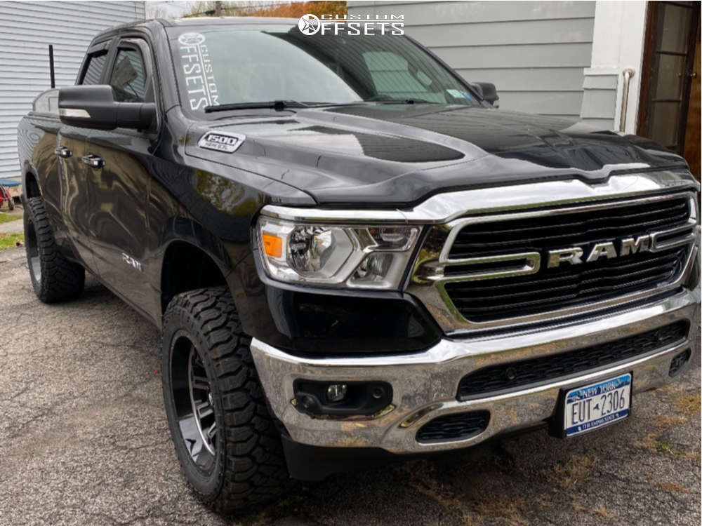 2019 Ram 1500 with 20x10 -19 Fuel Crush and 33/12.5R20 Kenda Klever At ...