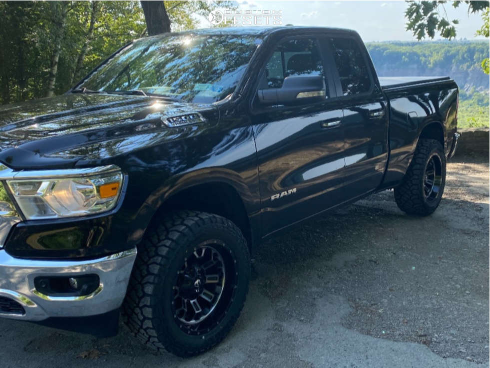 2019 Ram 1500 with 20x10 -19 Fuel Crush and 33/12.5R20 Kenda Klever At ...