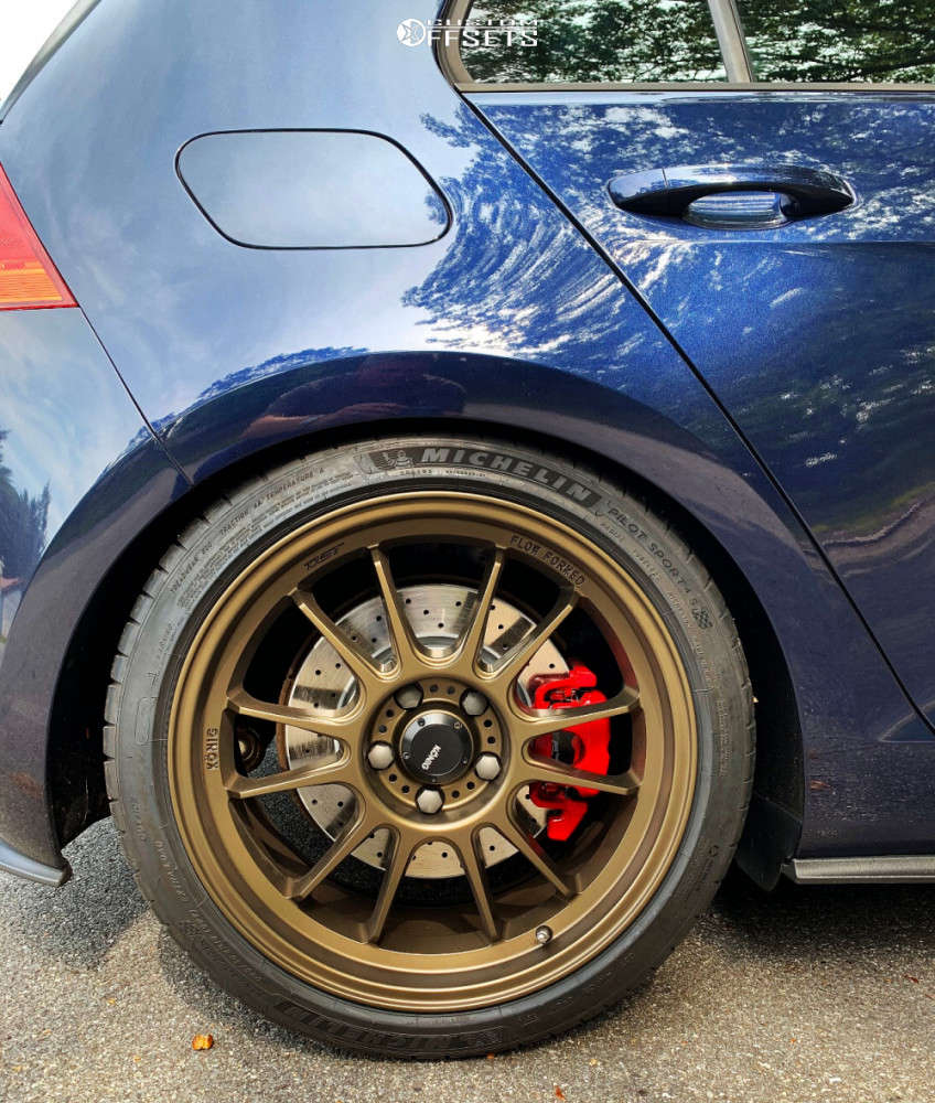 2017 Volkswagen GTI with 18x8.5 43 Konig Hypergram and 225/40R18 ...