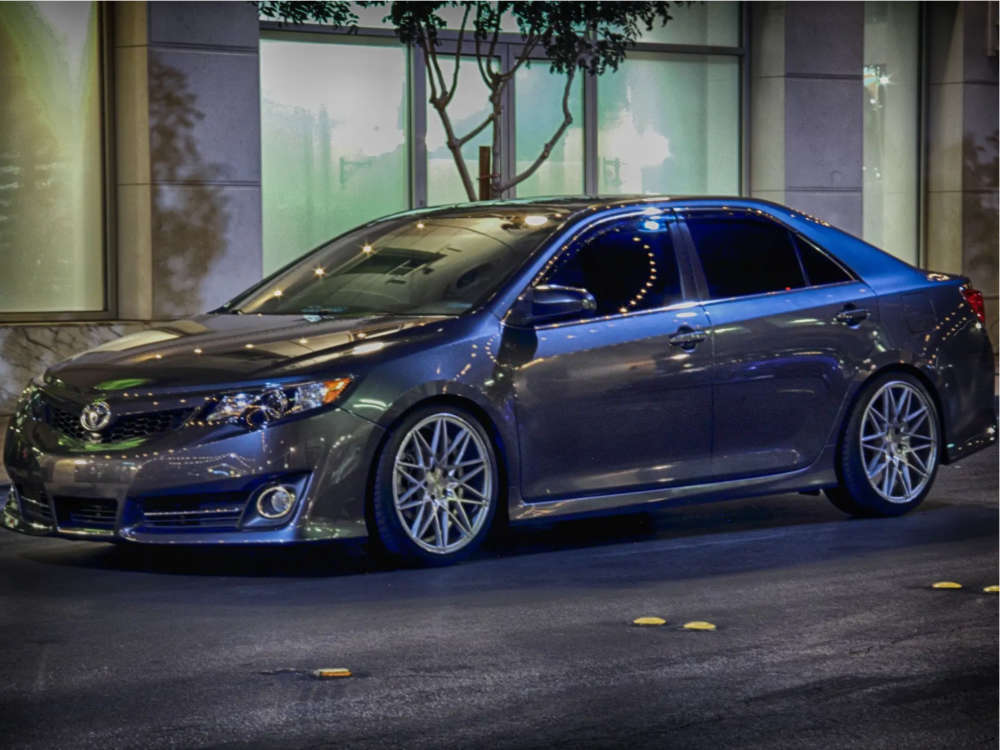 2012 Toyota Camry with 19x8.5 25 Klutch Km20 and 225/40R19 Continental ...