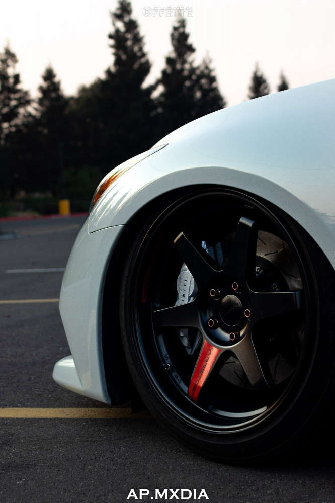 2013 INFINITI G37 with 19x9.5 22 Varrstoen Es2 and 225/45R19 Michelin ...