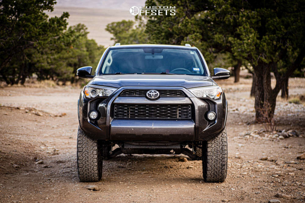 2016 Toyota 4Runner with 17x9 -12 VenomRex Vr602 and 285/70R17 ...