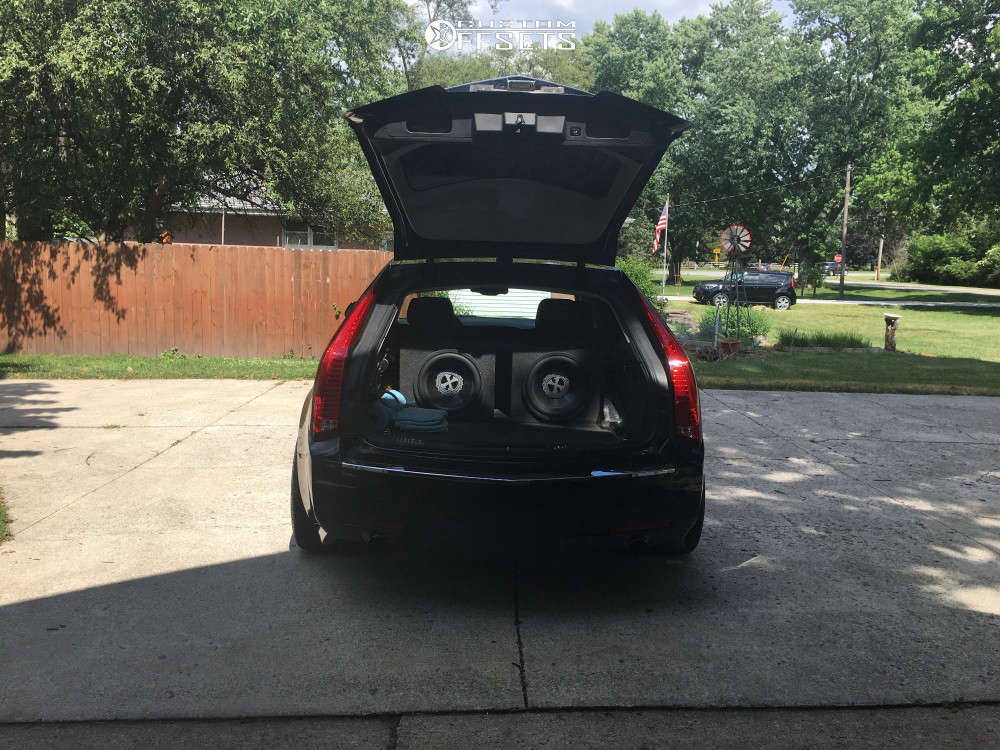 2010 Cadillac CTS with 20x8.5 35 Ruff R1 and 245/35R20 Delinte D7 ...