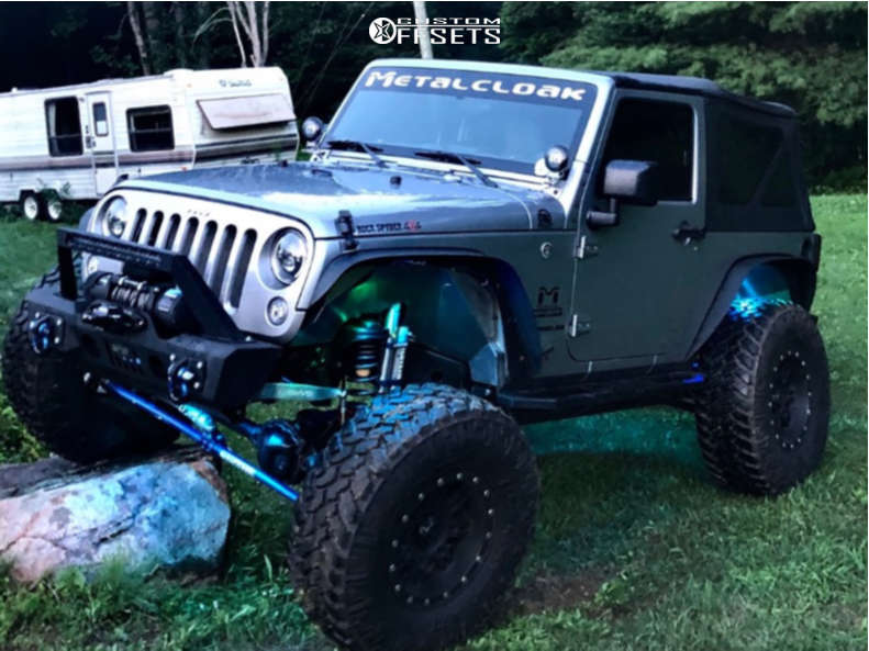 2020 Jeep Wrangler with 18x12 -44 Pro Comp 7031 and 37/12.5R18 Nitto ...