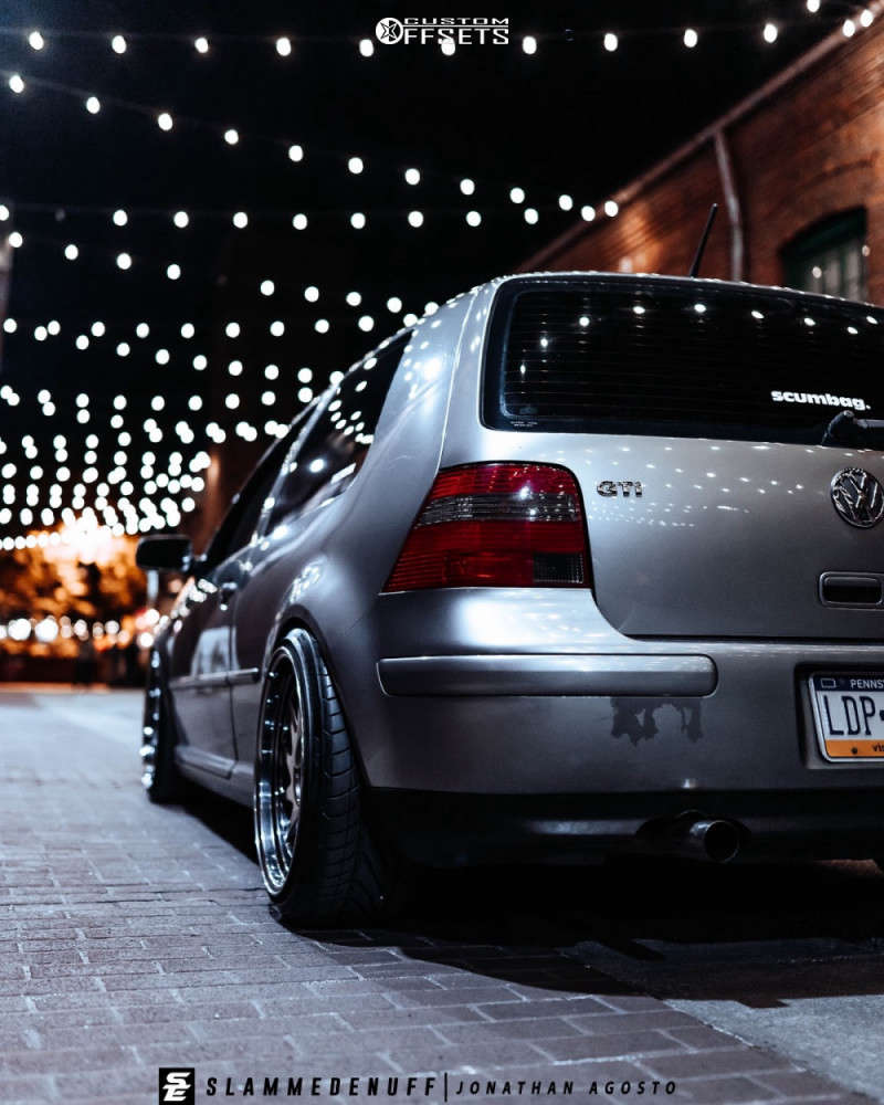 2004 Volkswagen Golf with 18x8.5 30 ESR Sr09 and 205/40R18 Nitto Neo ...