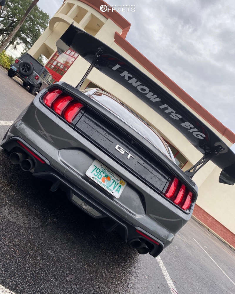 2018 Ford Mustang with 20x9 35 Marquee Luxury M3259 and 275/30R20 ...
