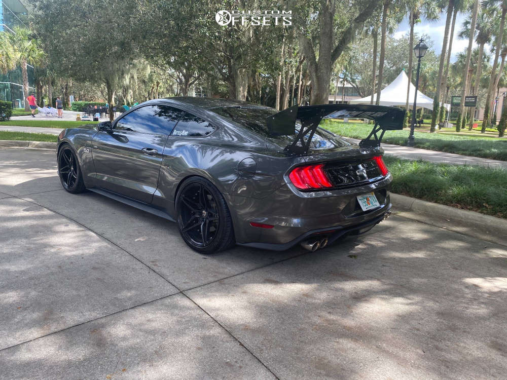 2018 Ford Mustang with 20x9 35 Marquee Luxury M3259 and 275/30R20 ...