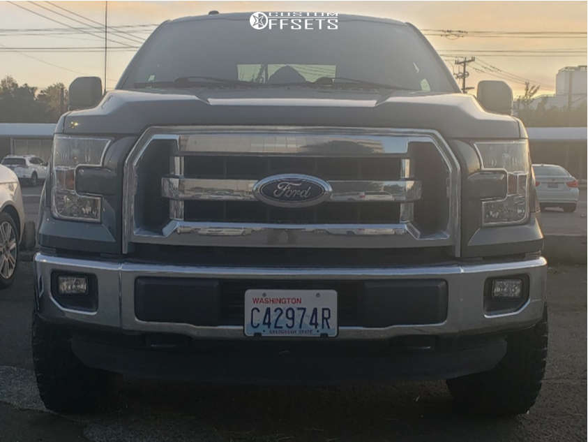 2015 Ford F-150 with 17x8.5 0 Method MR307 and 285/75R17 BFGoodrich All ...