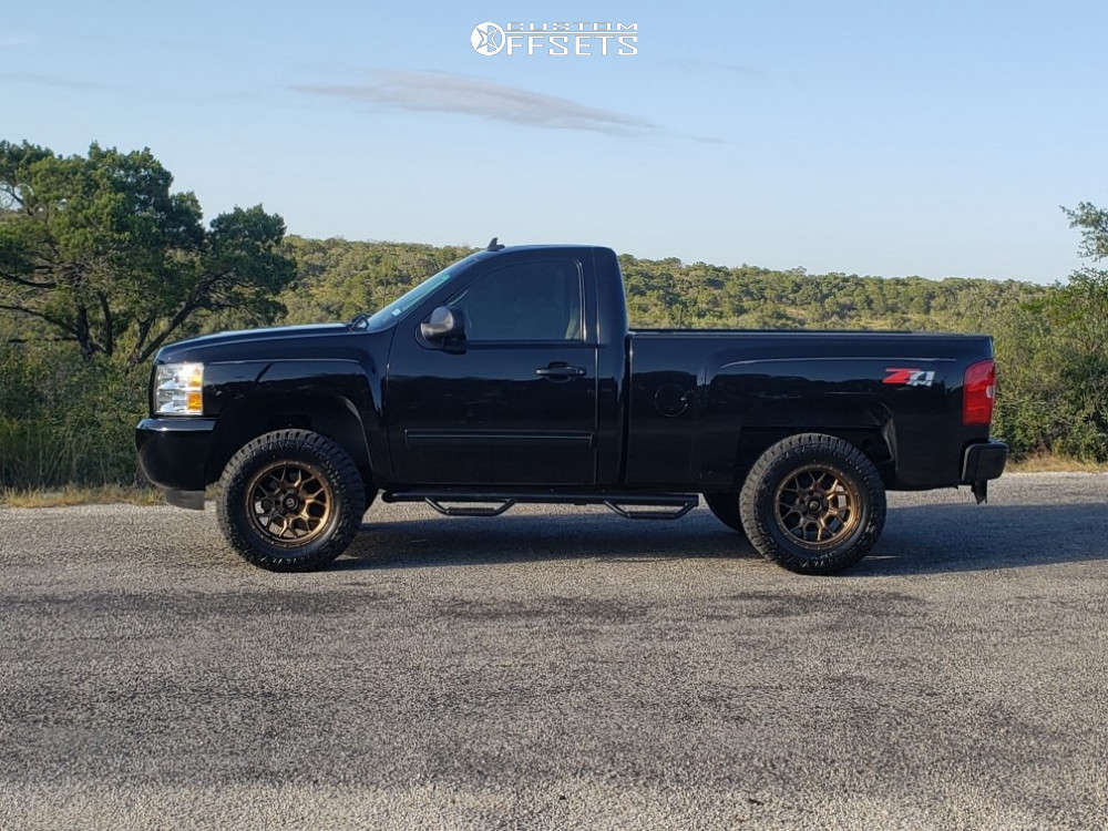 2011 Chevrolet Silverado 1500 with 18x9 -12 Fuel Tech and 33/12.5R18 ...
