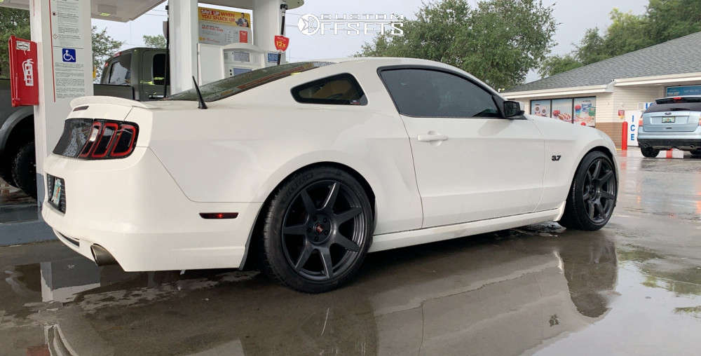 2013 Ford Mustang with 19x10 30 SVE R350 and 265/40R19 Michelin Pilot ...