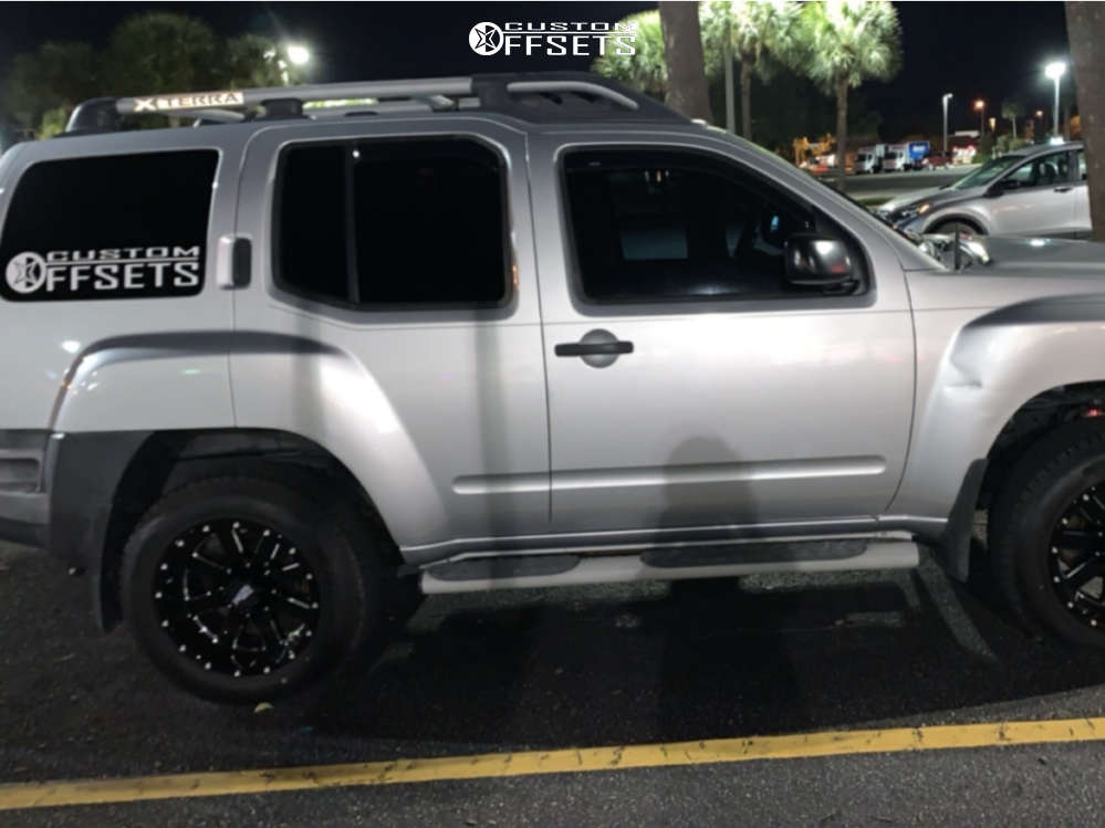 2010 Nissan Xterra with 18x10 -24 Moto Metal 962 and 285/65R18 Atturo ...