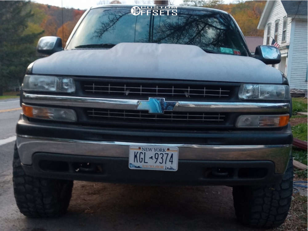 2000 Chevrolet Silverado 1500 with 20x10 -24 Moto Metal Mo961 and 35/12 ...